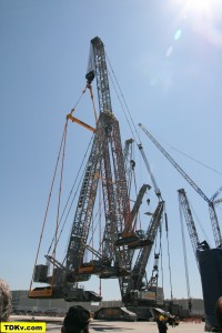 Liebherr LR 13000 crawler crane | Equipment Handbooks