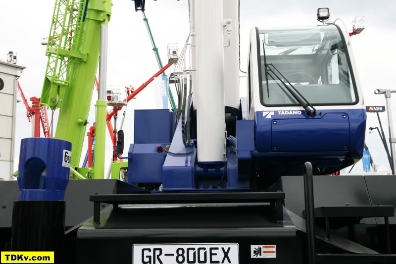 Tadano GR-800EX | Equipment Handbooks